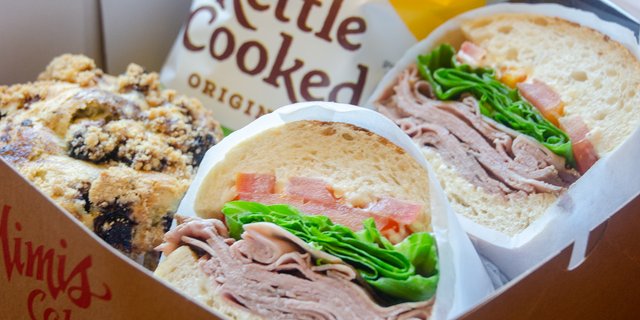 Mimi's Cafe Catering in San Diego, CA - 5180 Mission Center Rd ...