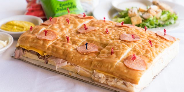 Lascari's Italian Restaurants Catering in La Habra, CA - 1360 S Beach ...