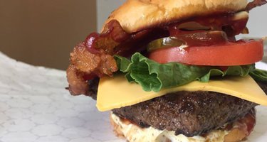 Tickle Pickle Restaurant Catering in Fort Thomas, KY - 915 N Ft Thomas ...