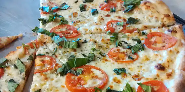 Goomba's Pizza Catering in San Antonio, TX - 9825 IH 10 - Delivery Menu ...