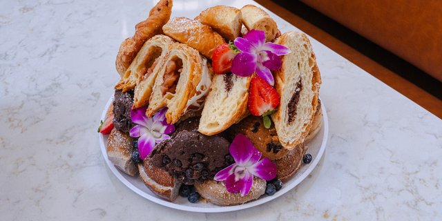 Devon & Blakely Catering in Washington, DC - 1331 F St NW - Delivery ...