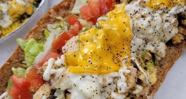 Mr. Everything Cafe Catering in Atlanta, GA - 882 Martin Luther King Jr ...