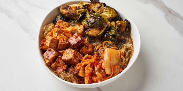 Springbone Kitchen Catering in New York, NY - 225 Liberty St - Delivery ...