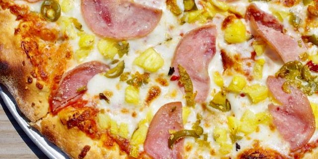 Martin City Pizza and Taproom Catering in Lee's Summit, MO - 354 SW ...