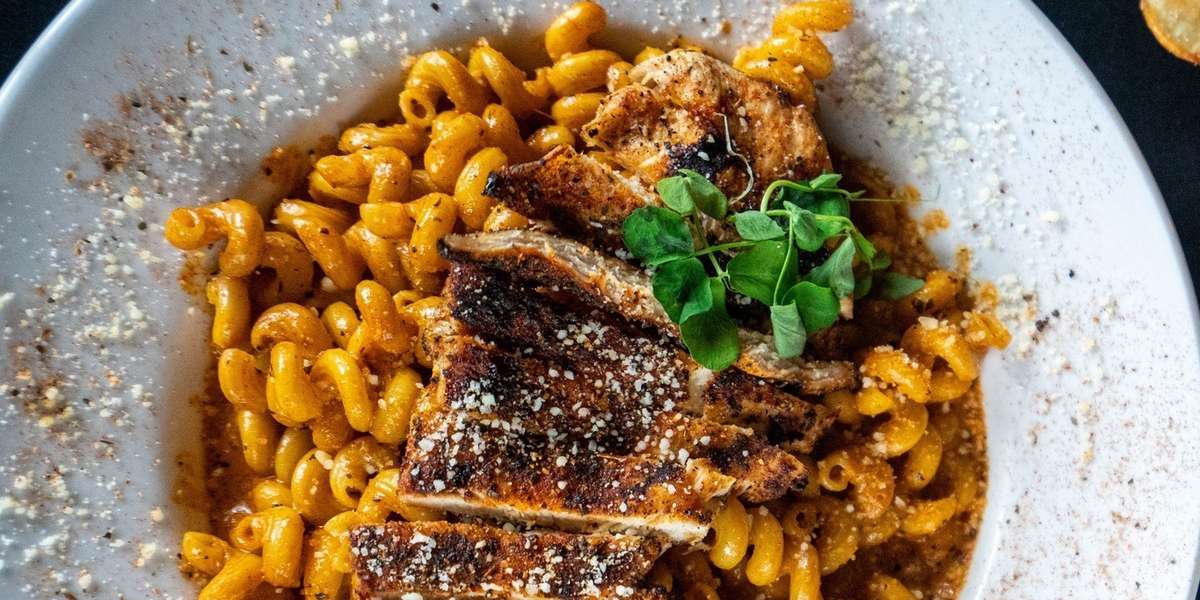 Magic Tree Pub & Eatery Catering in Youngstown, OH - 7463 South Ave ...