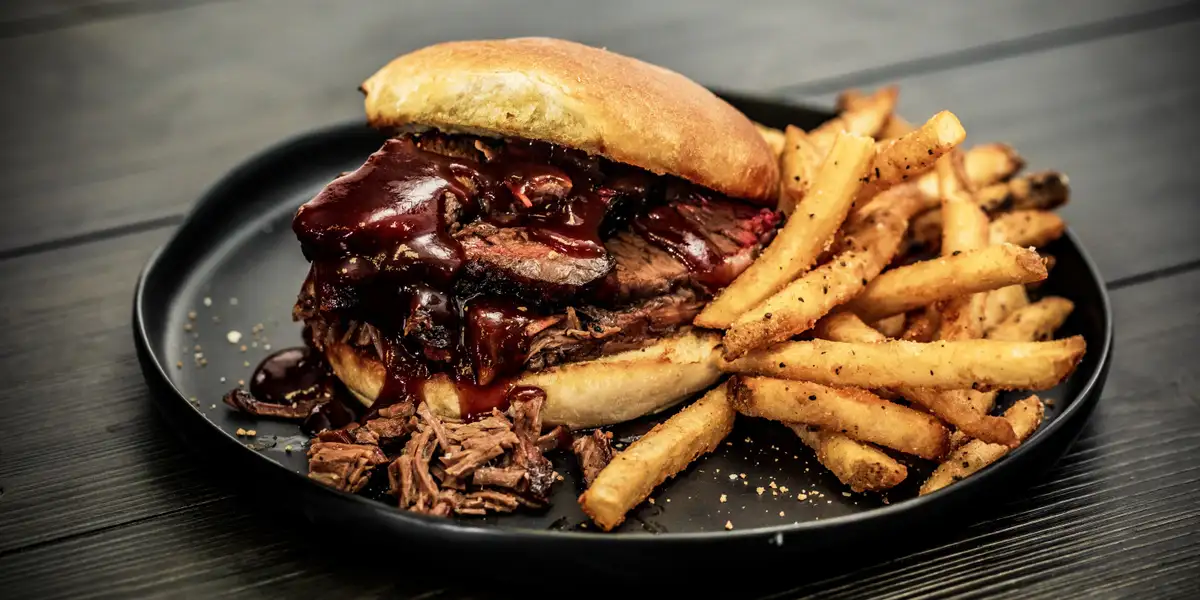 Alpha Pitt Smokers Catering in Yorktown, VA - 2960 Hampton Hwy ...