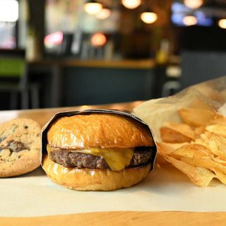 Hopdoddy Burger Bar Catering in Nashville, TN - 1805 21st Ave S ...