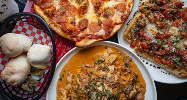 Roma Italian Kitchen Catering in Fresno, CA - 8887 N Chestnut Ave ...