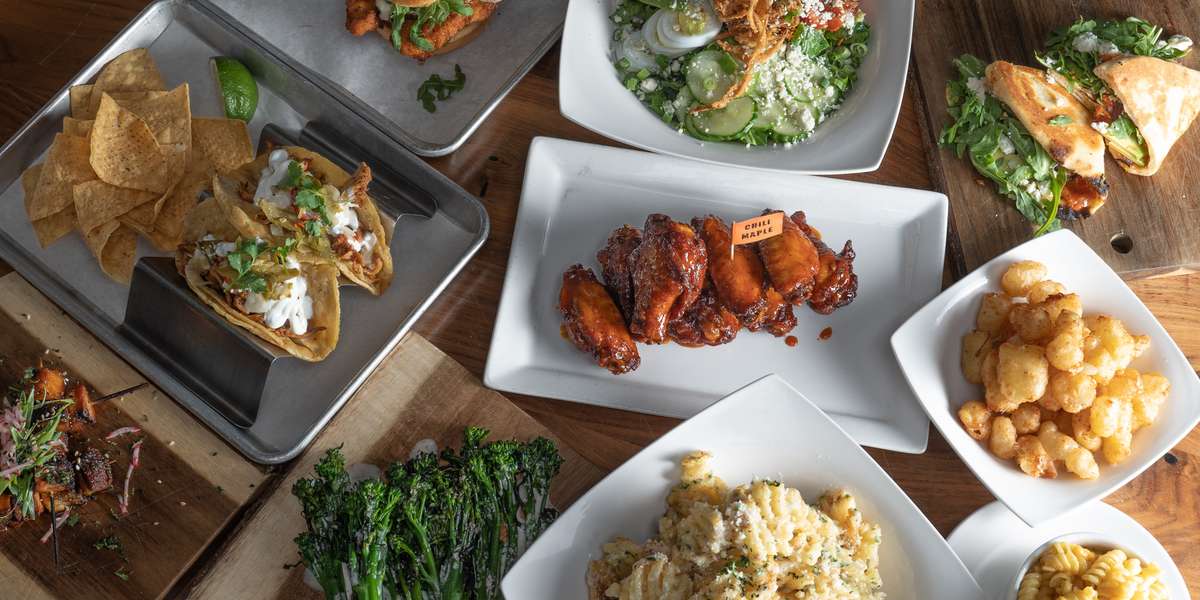 Broken Barrel Bar Catering in Chicago, IL - 2548 N Southport Ave ...