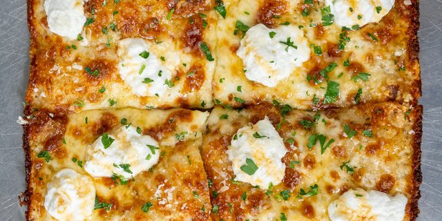 Blue Square Pizza Catering in Hopkinton, MA - 30 Main St - Delivery ...