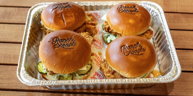 Ranch & Maple Catering in Los Angeles, CA - 735 S Figueroa St ...