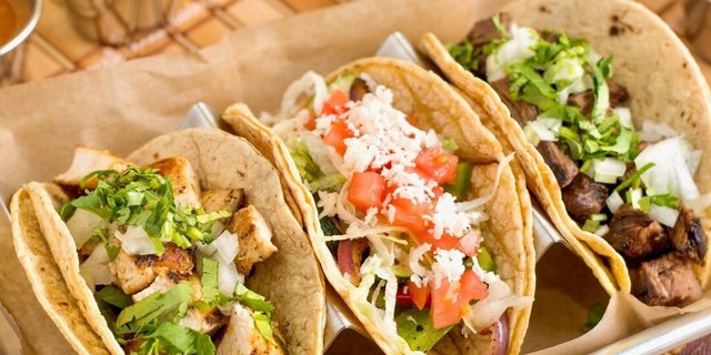 Mixteco Mexican Grill Catering in Chicago, IL - 1209 N Noble St ...