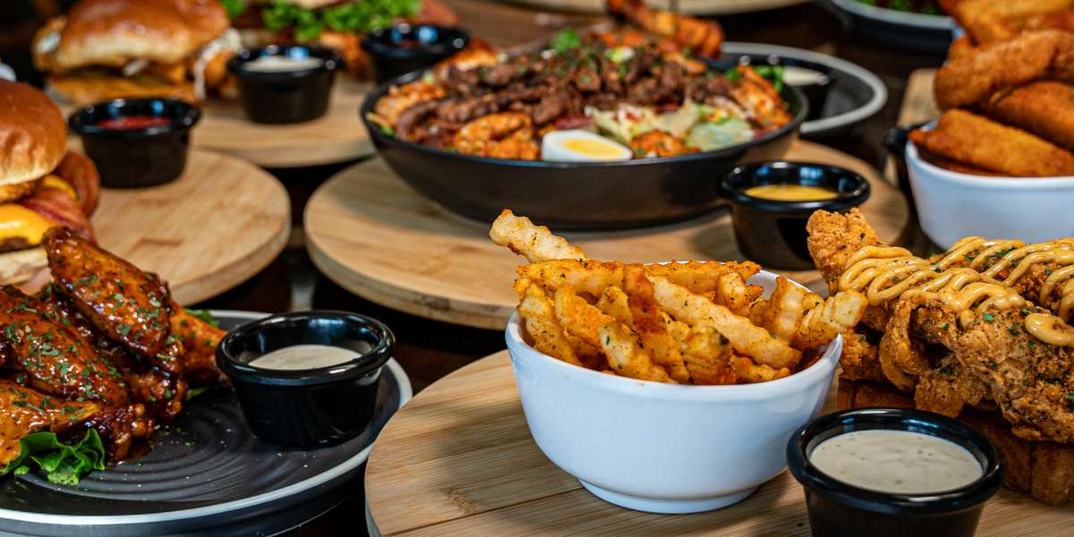 Chef Shaq Kitchen Catering in Louisville, KY - 612 S 5th St - Delivery ...