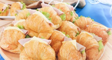 Harborview Cafe Catering in Tampa, FL - 3031 N Rocky Point Dr W ...